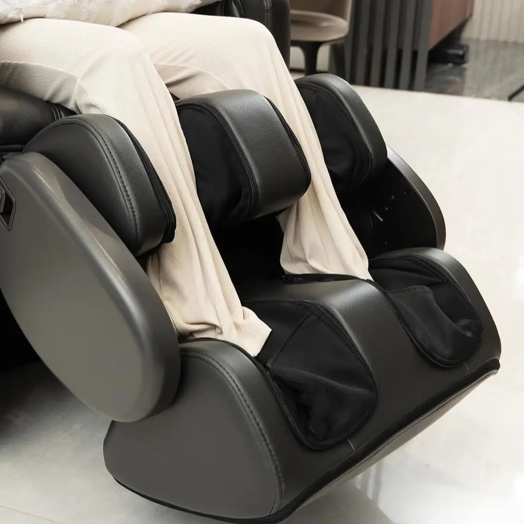 uDivine V2 OSIM Latest Full Body Massage Chair | OSIM USA